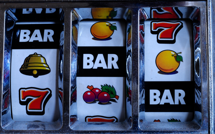 Play Online Slots UK - Top Casino Slot Games & Promotions